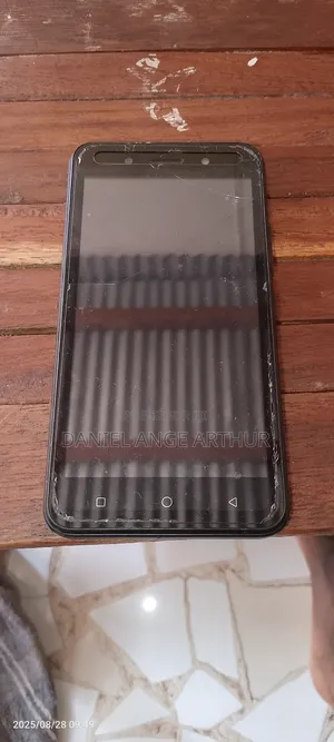 Itel A18 32 GB Noir in Bouaké - Téléphones portables, Hachil Ghoul ...