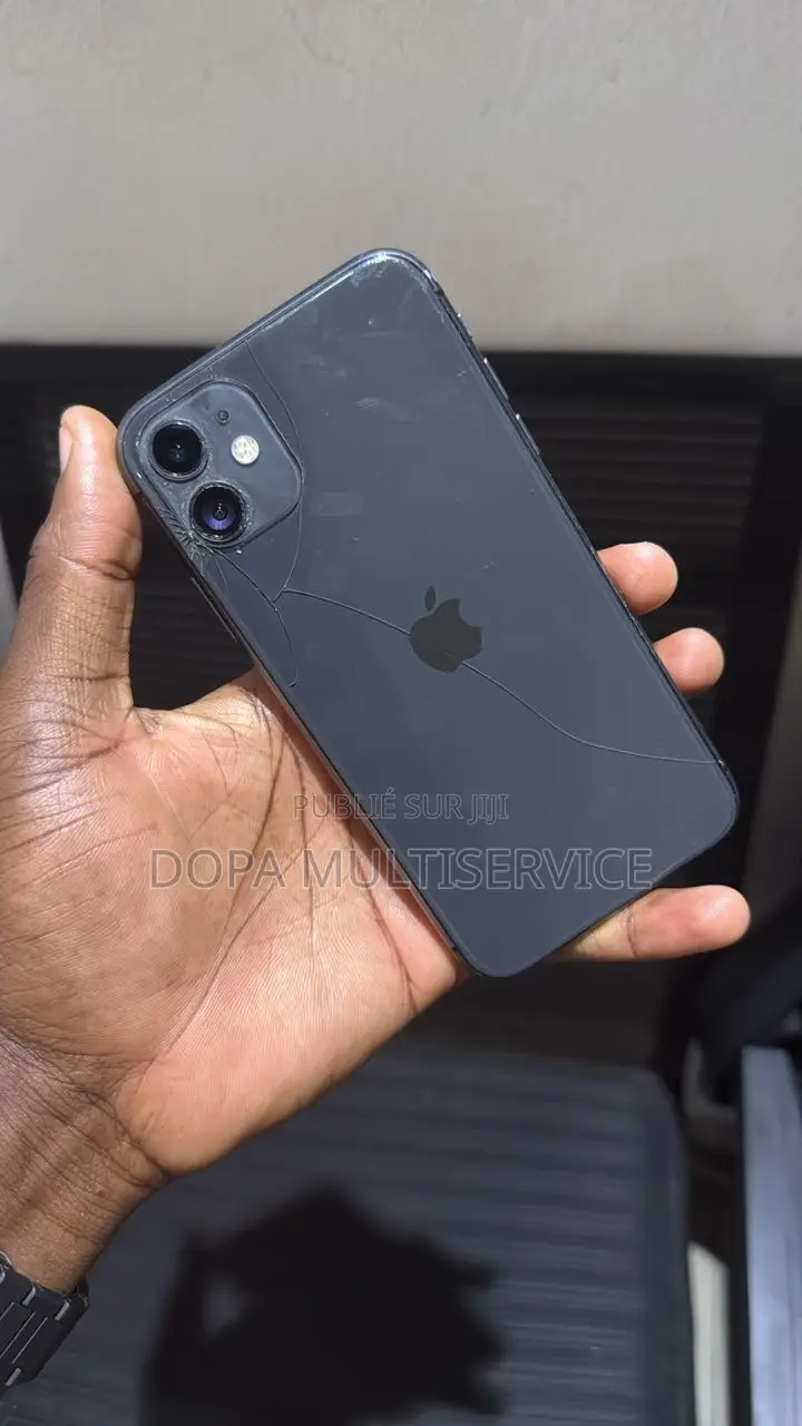 Apple iPhone 11 64 GB Black in Cocody - Téléphones portables, Dopa Multiservice | Jiji.co.ci